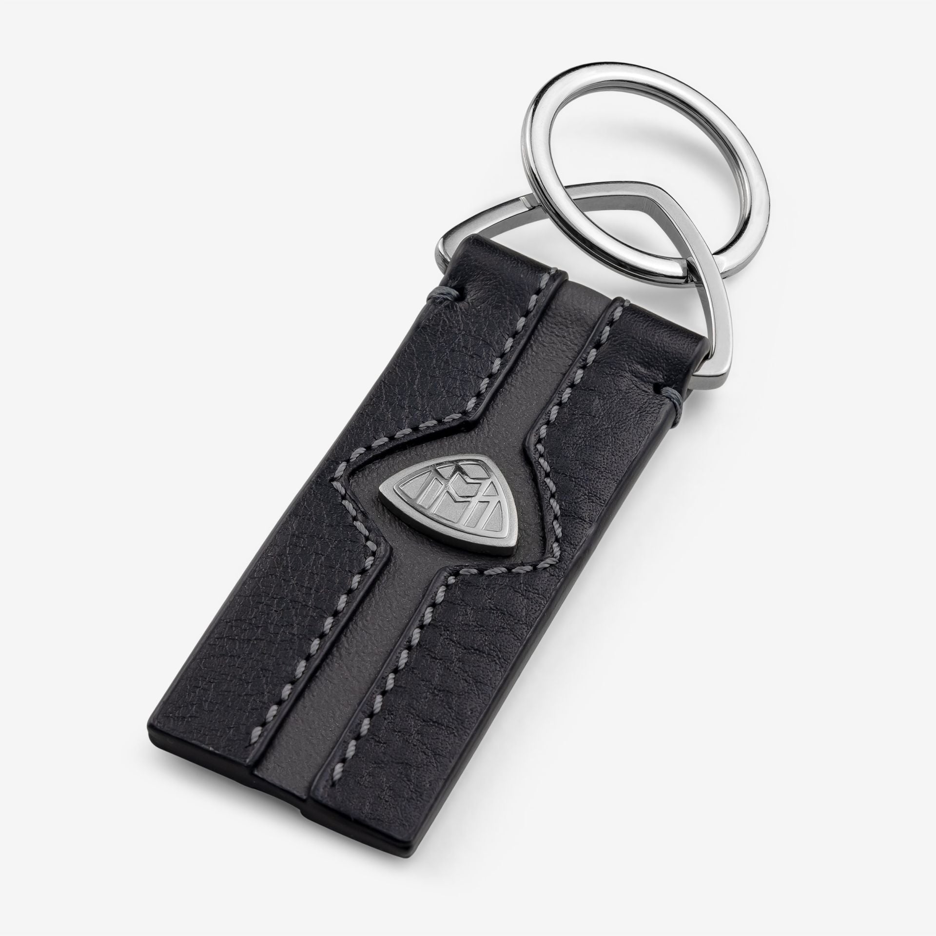 Exklusive MAYBACH keychains | Handcrafted in Germany